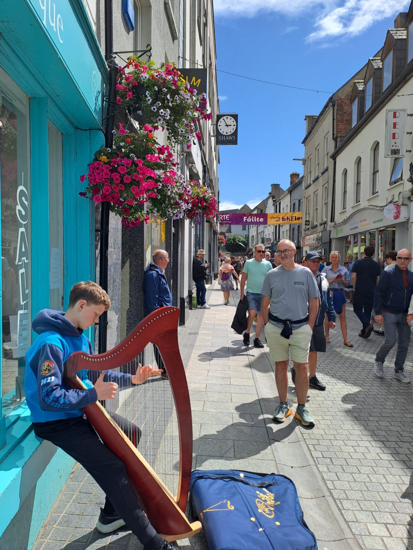 PICTURES: Craic agus ceol on the streets of Wexford at Fleadh Cheoil na ...